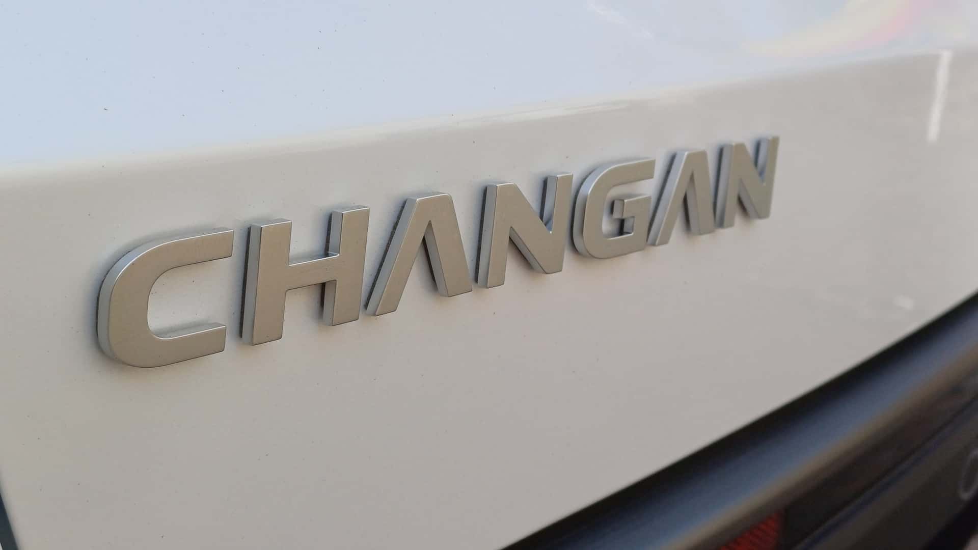 2 000 km d’autonomie avec la batterie solide Gangfeng