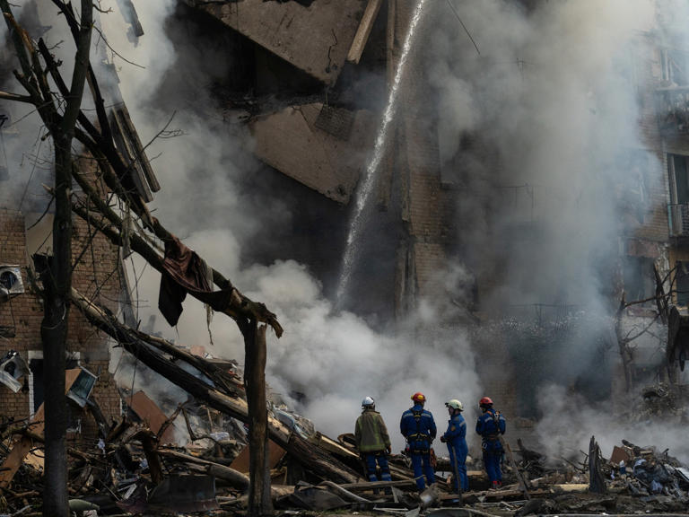Russia launched Oreshnik ballistic missile in deadly Kyiv strikes ...