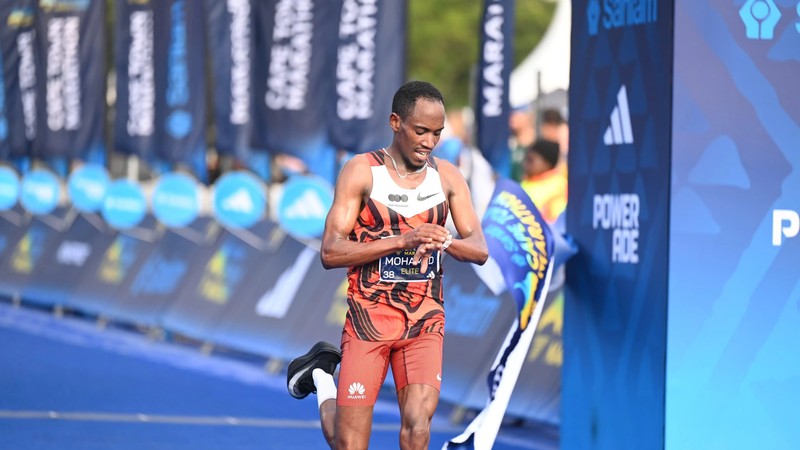 Mohamed Esa hails record-breaking Cape Town Marathon win as triumph for ...