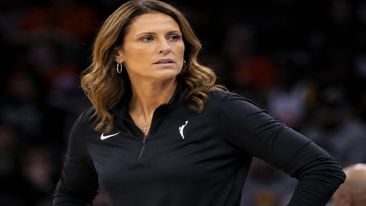 WNBA controversy: Did Stephanie White just defend the Indiana Fever ...