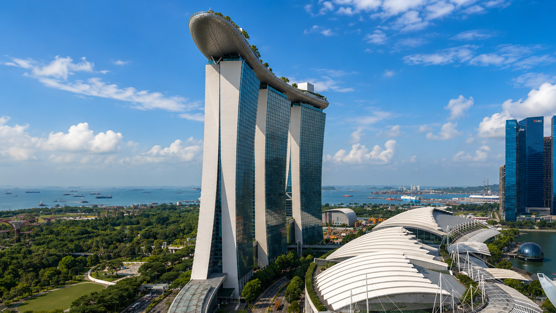 What makes Marina Bay Sands so famous worldwide?