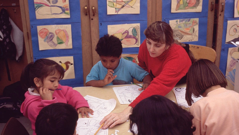 Why bilingual brains age more gracefully