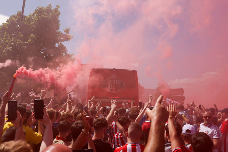 Sunderland 2-1 Chelsea: Blues fail to qualify for Europe - Live