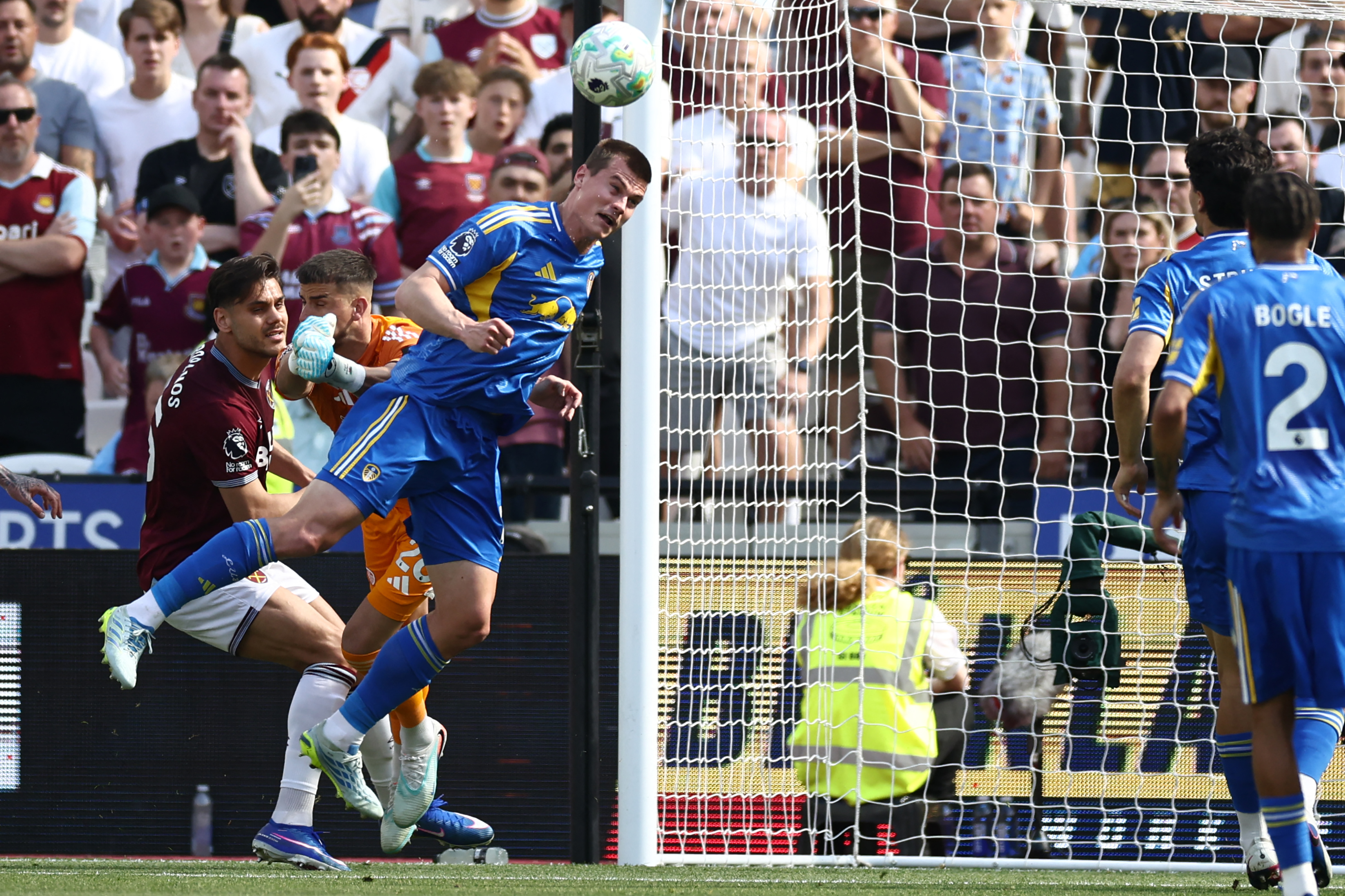 Graham Smyth's Leeds United player ratings vs West Ham with 'wasteful ...