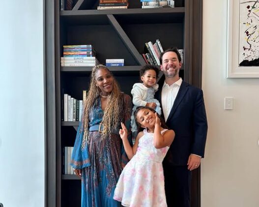 Serena Williams shares precious practice moment with Alexis Ohanian and ...