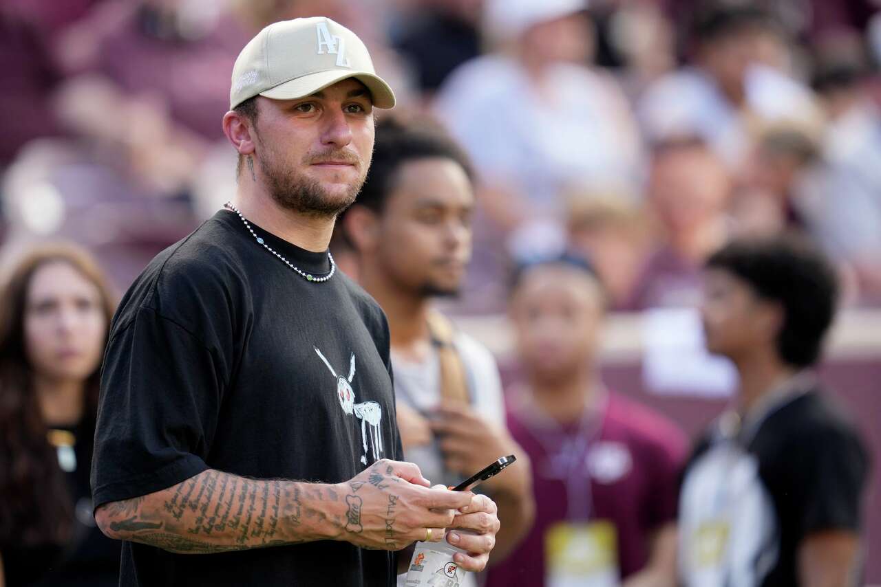 Former Texas A&M quarterback Johnny Manziel secures quick victory in ...