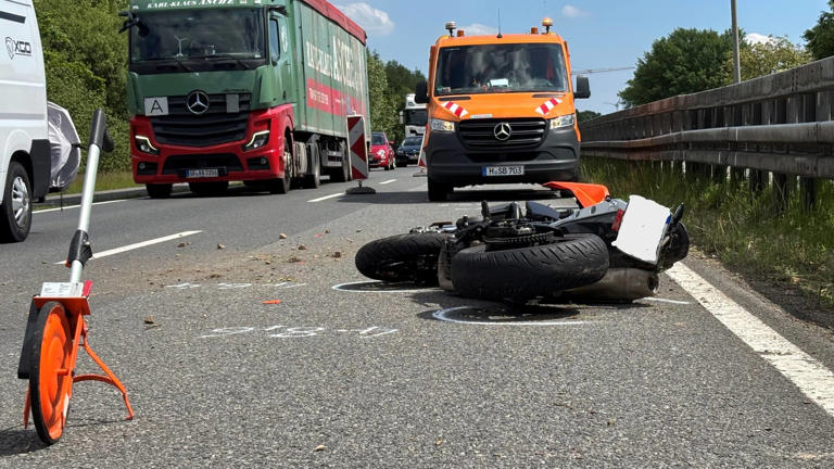 Biker-Unfall auf B6: Attackierte der schwerverletzte 42-Jährige im ...