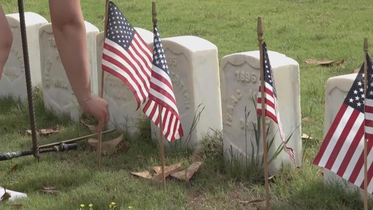 'An honor' | Fallen heroes celebrated at Andersonville National ...
