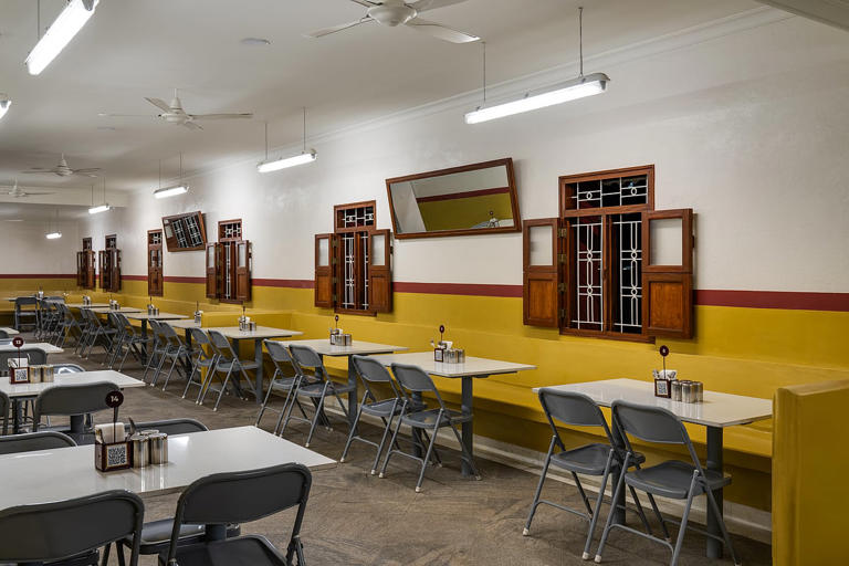 This new old school dining hall in Sahakar Nagar serves Karnataka classics