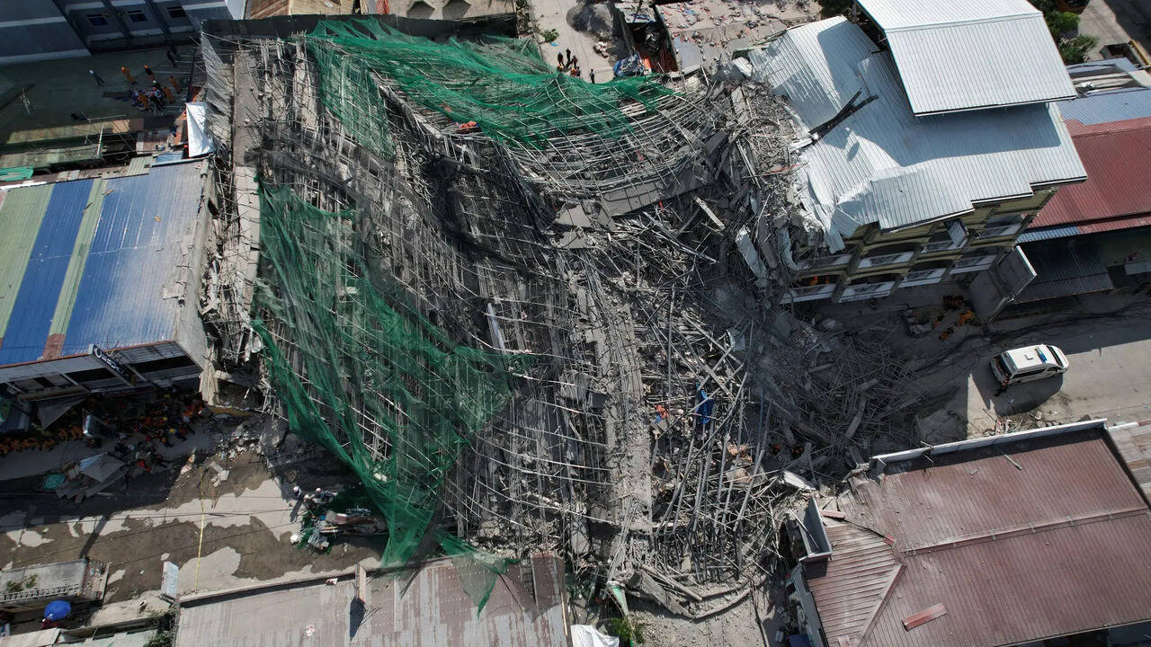 Building collapse in Angeles City leaves one dead and many trapped