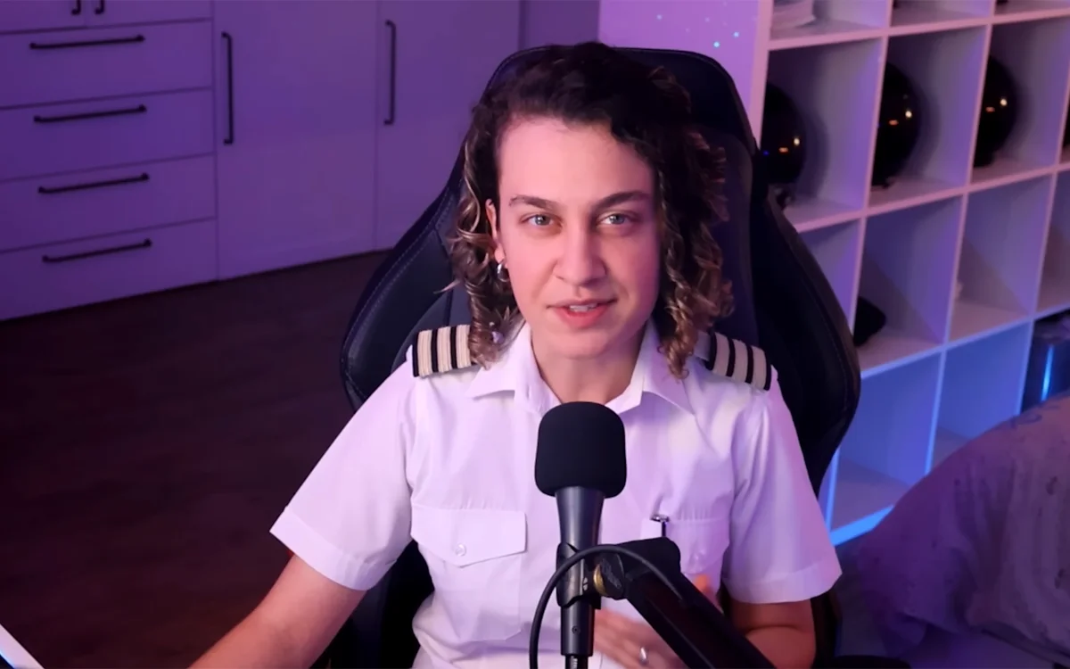 Pilot who's tried both Boeing and Airbus reveals which jet is the best ...