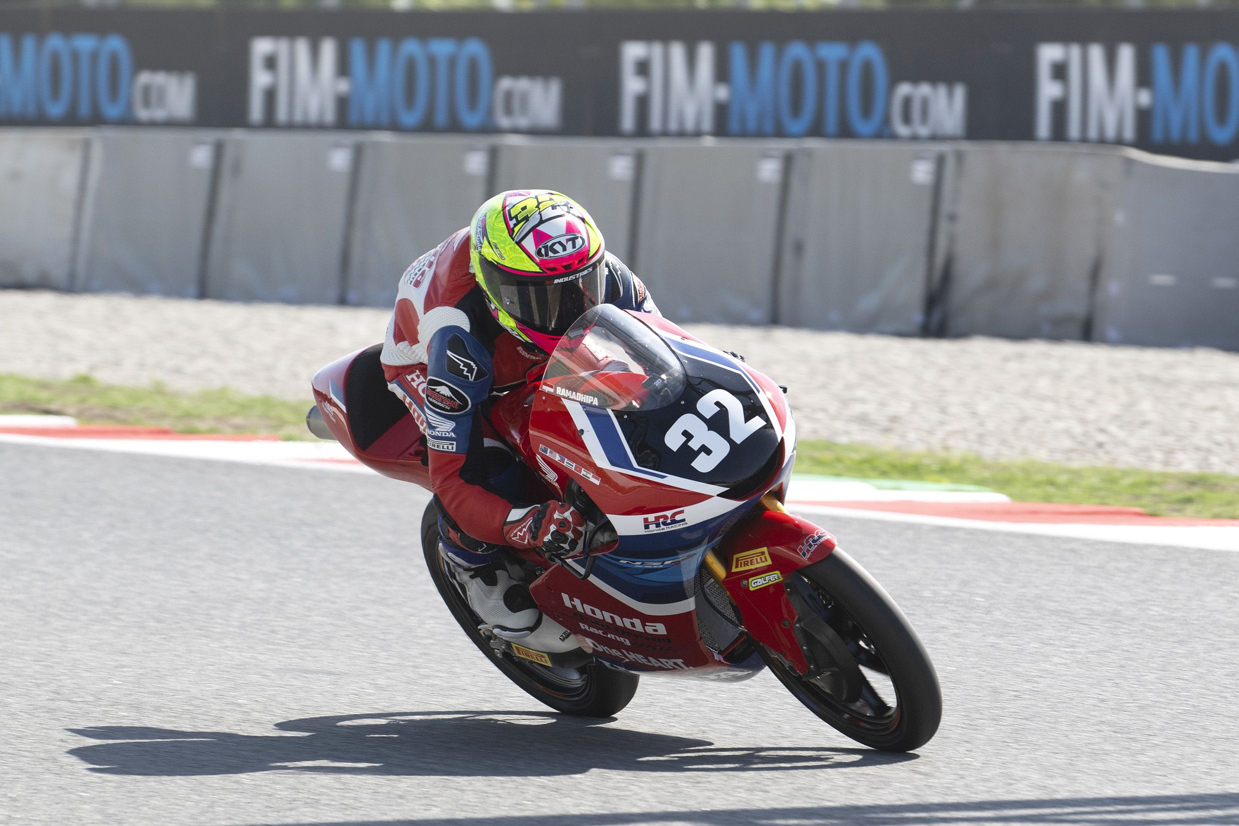 Rekap hasil Moto3 Junior Catalunya 2026 - debut impresif Ramadhipa, 2 ...