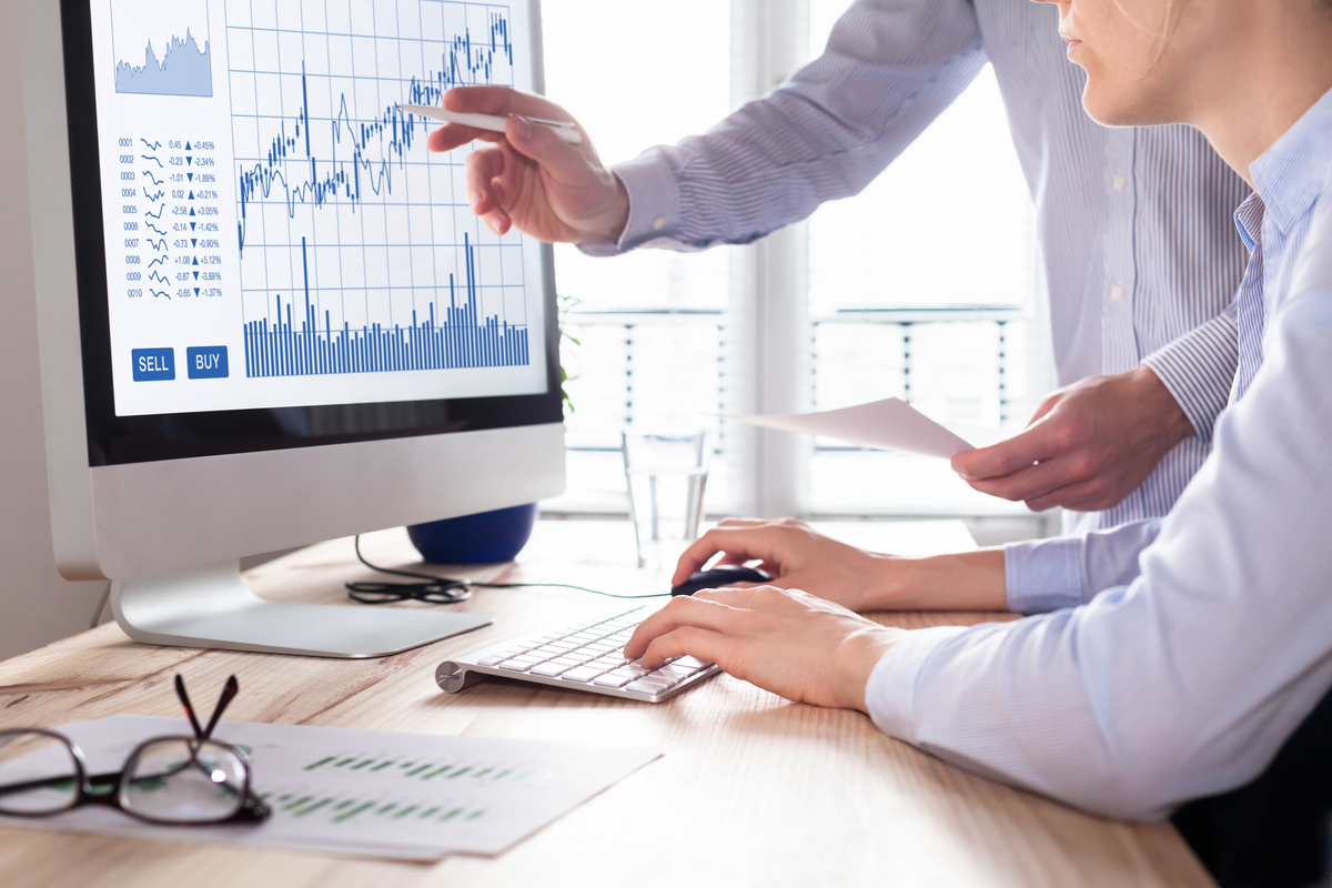 These are all of the stocks Greg Abel, Warren Buffett's successor ...