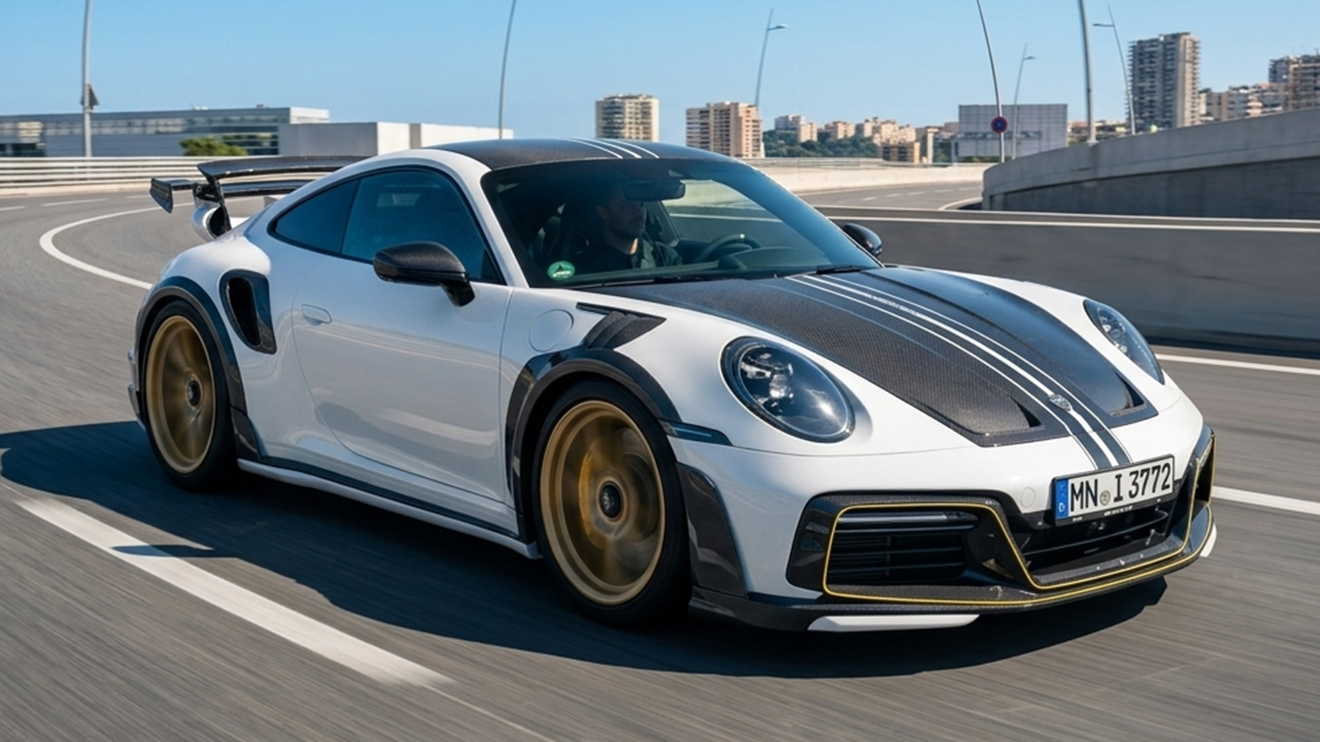 This 800HP Porsche Turbo S feels unreal