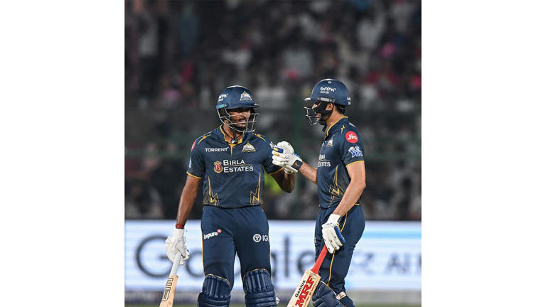 IPL playoffs: Gill's GT faces Kohli's RCB in a battle of batting