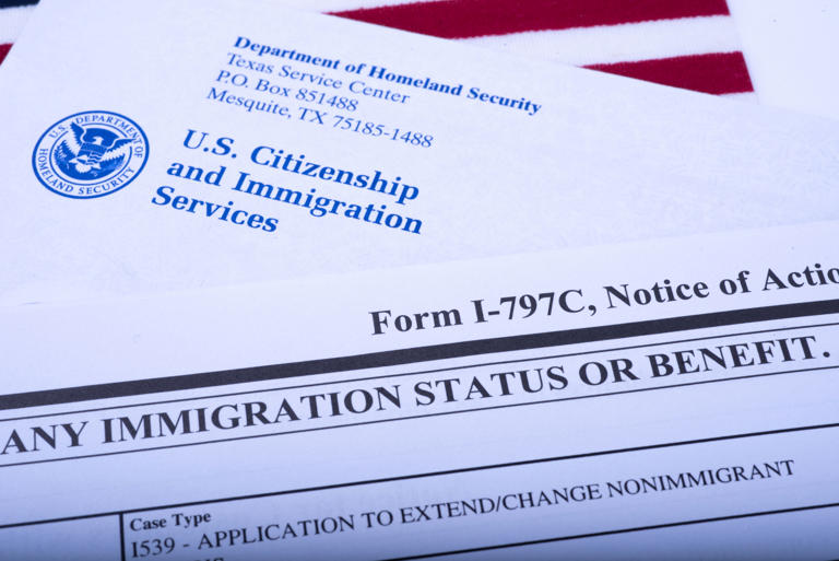 USCIS clarifies pathway for H-1B visas