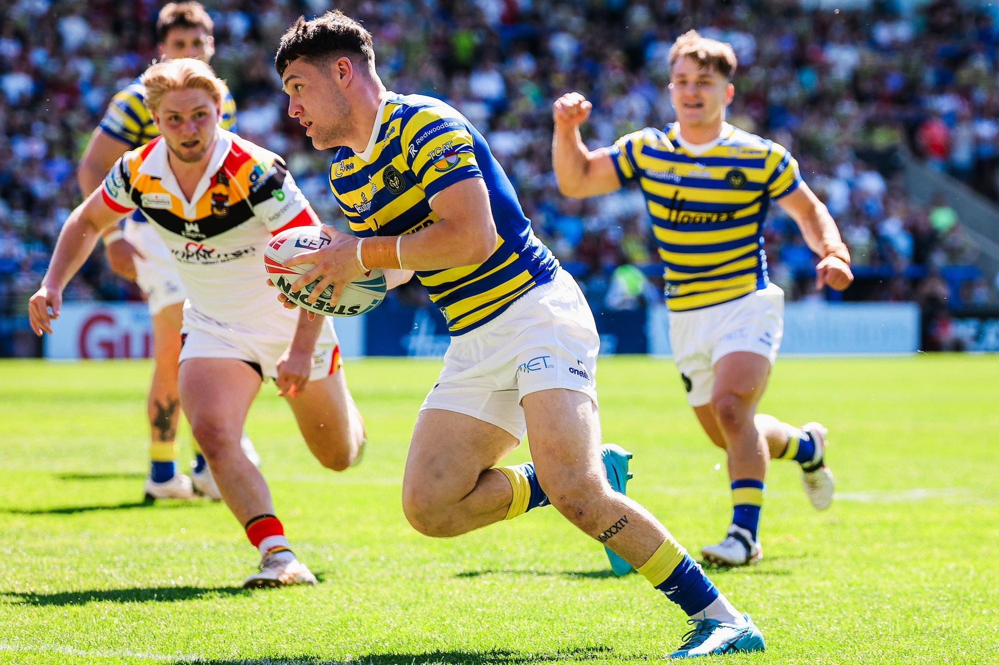 Bradford Bulls have no answer to rampant Warrington Wolves