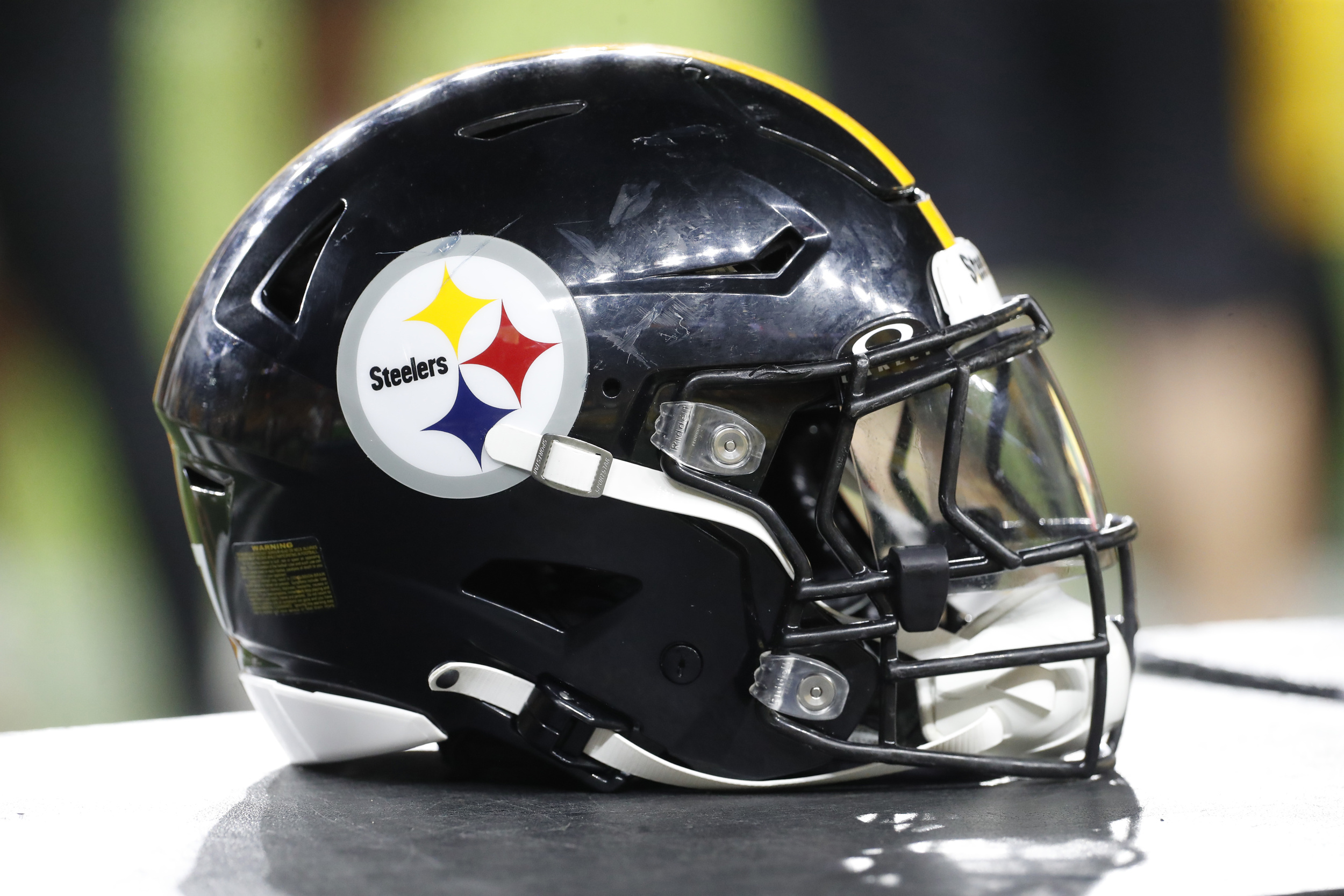 1 Steelers cut candidate is looking to prove his value: 'I'll snap the ...
