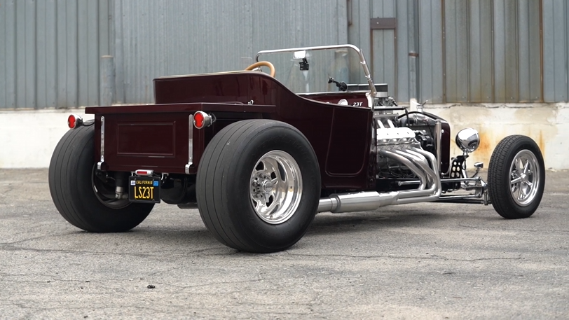 A lightweight hot rod with massive LS V8 performance
