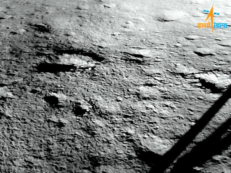 ISRO’s Chandrayaan 3 hop experiment reveals layered structure beneath ...
