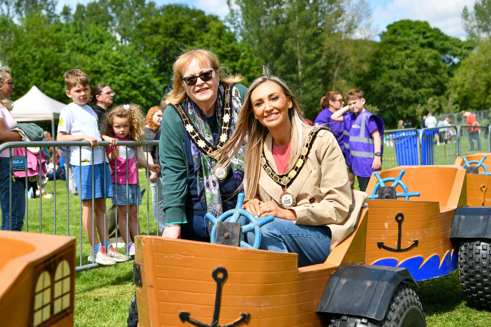 15 great photos as sun comes out for this year's Ballyclare May Fair's ...