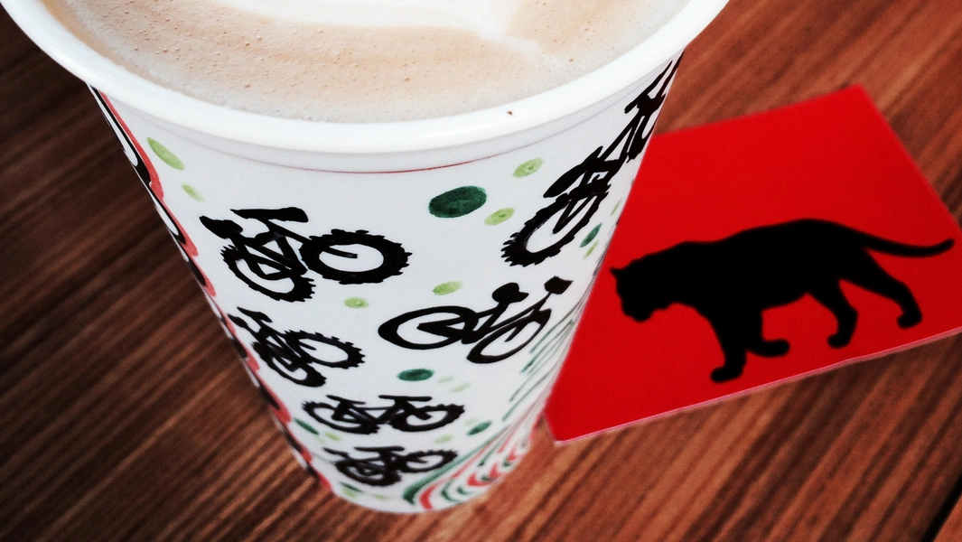Ex-barista reveals simple method for perfect rosetta latte art