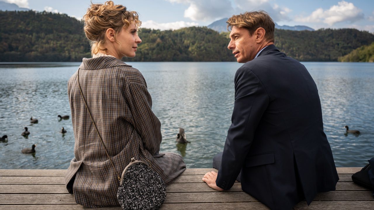 Cercasi tata disperatamente: il TV movie con Elena Radonicich e Giorgio ...