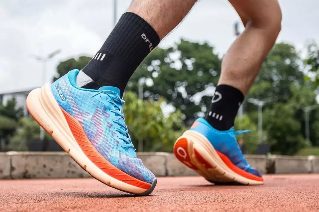 Cari sepatu lari nyaman? Ini 10 rekomendasi terbaik 2026