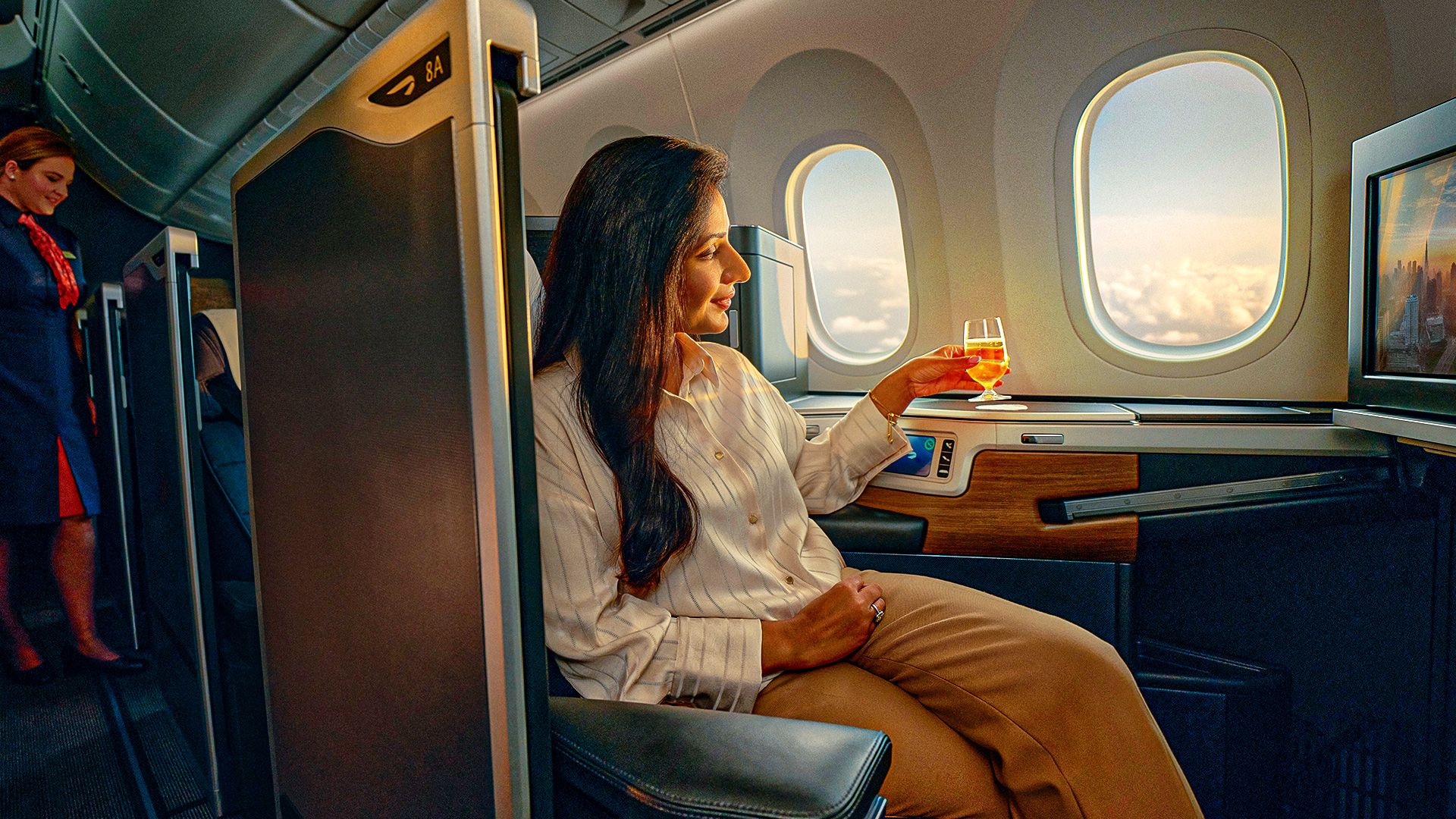 5 things business class passengers do that economy passengers never notice