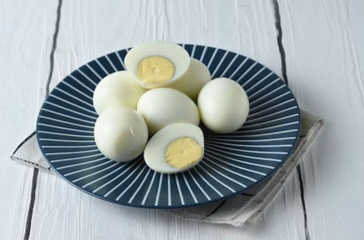 Baru tahu kan, gini cara yang benar menyimpan telur rebus agar tahan lama