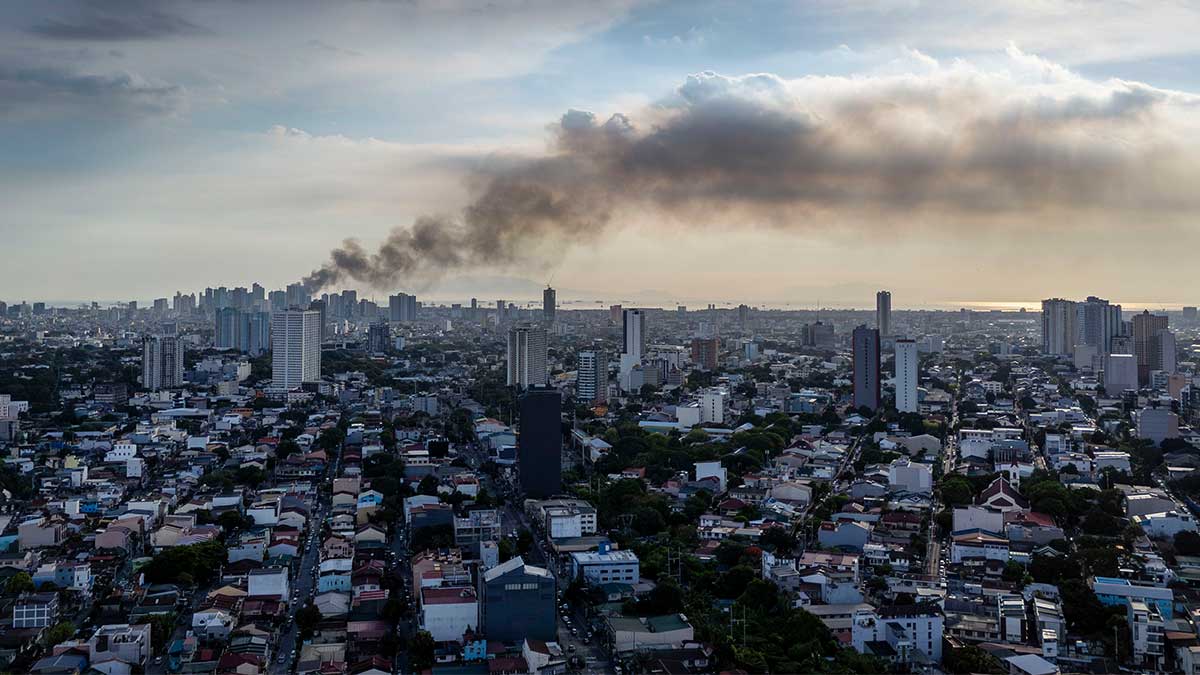 Marcos to Binondo fire victims: We will not stop providing assistance