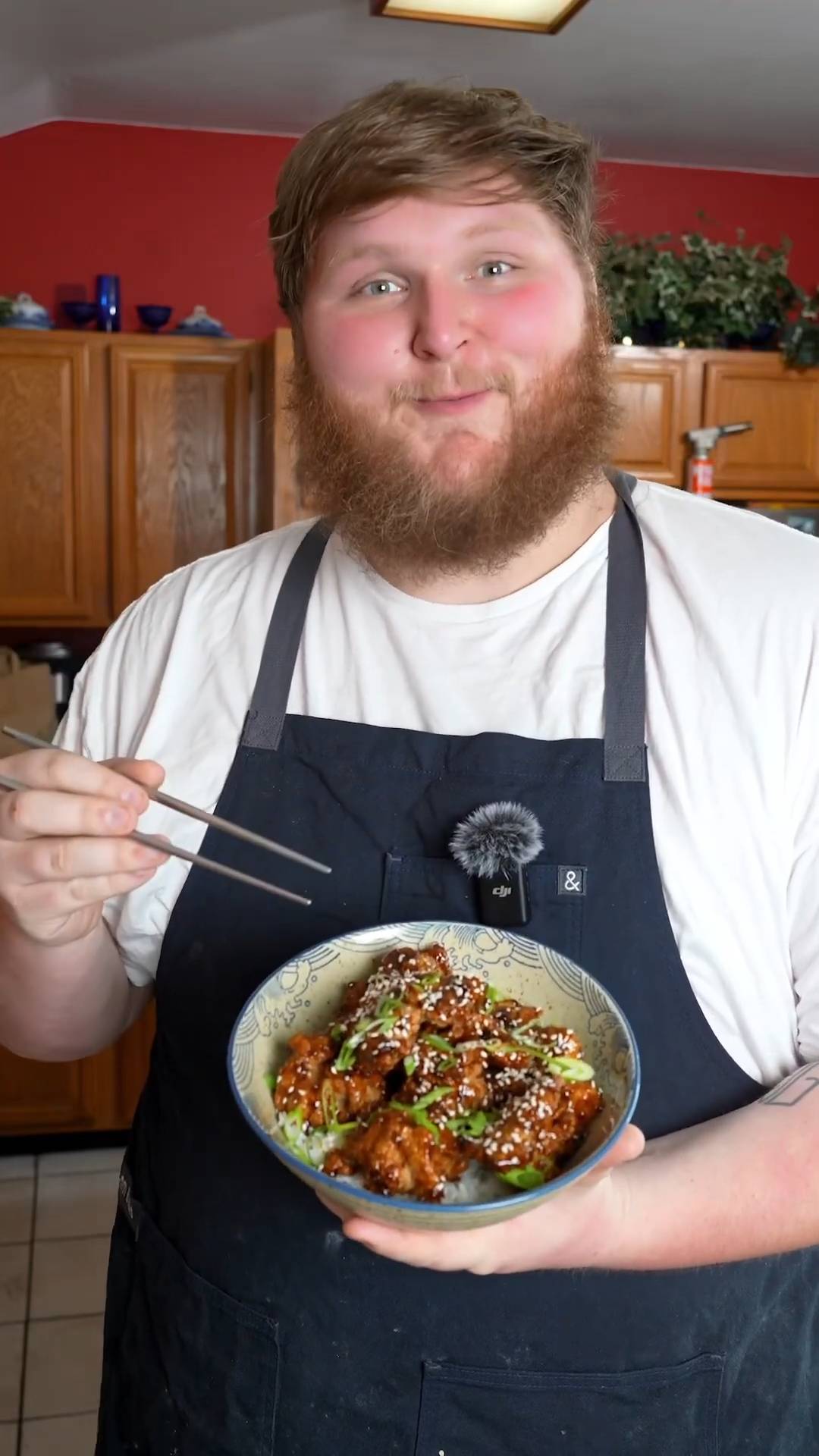 Crispy General Tso's chicken with sweet and spicy sauce