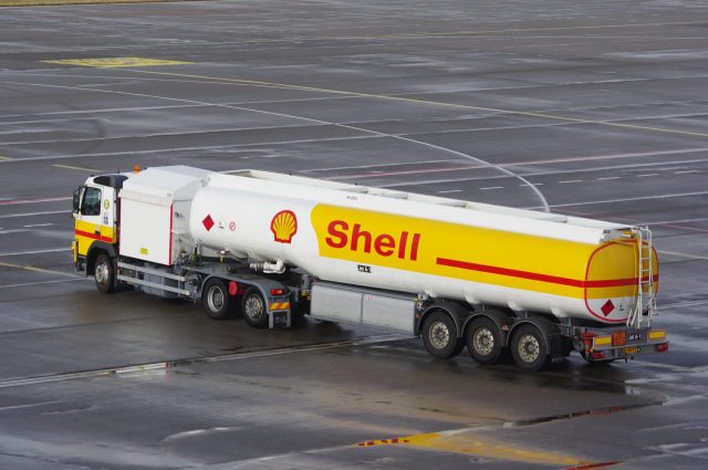 Shell under fire as some investors remain uneasy about company's long ...