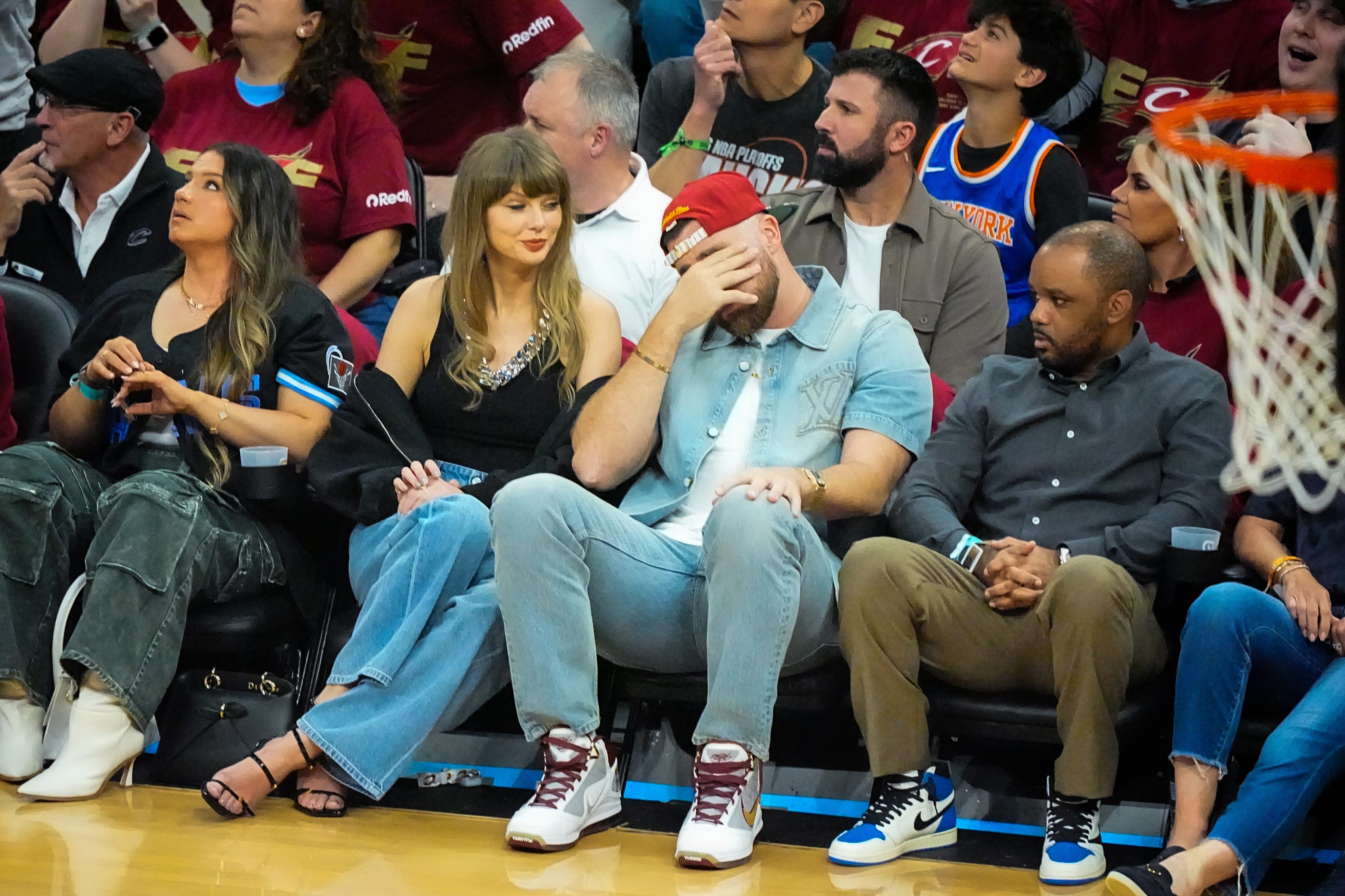 Taylor Swift and Travis Kelce's chairs from Cavs ECF Game 3 have sold