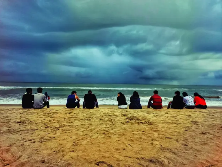 The 5 highest-paid storm chasers and what they actually earn