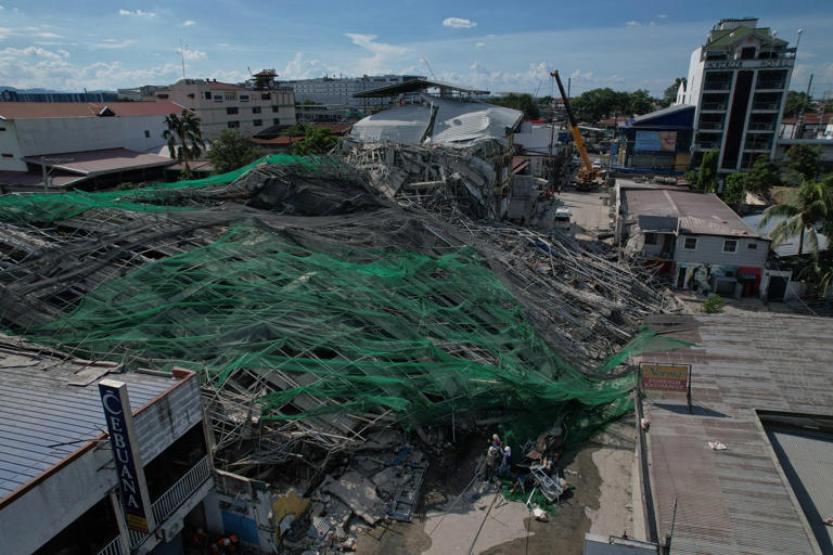 Building under construction in Philippines collapses, leaving 1 dead ...