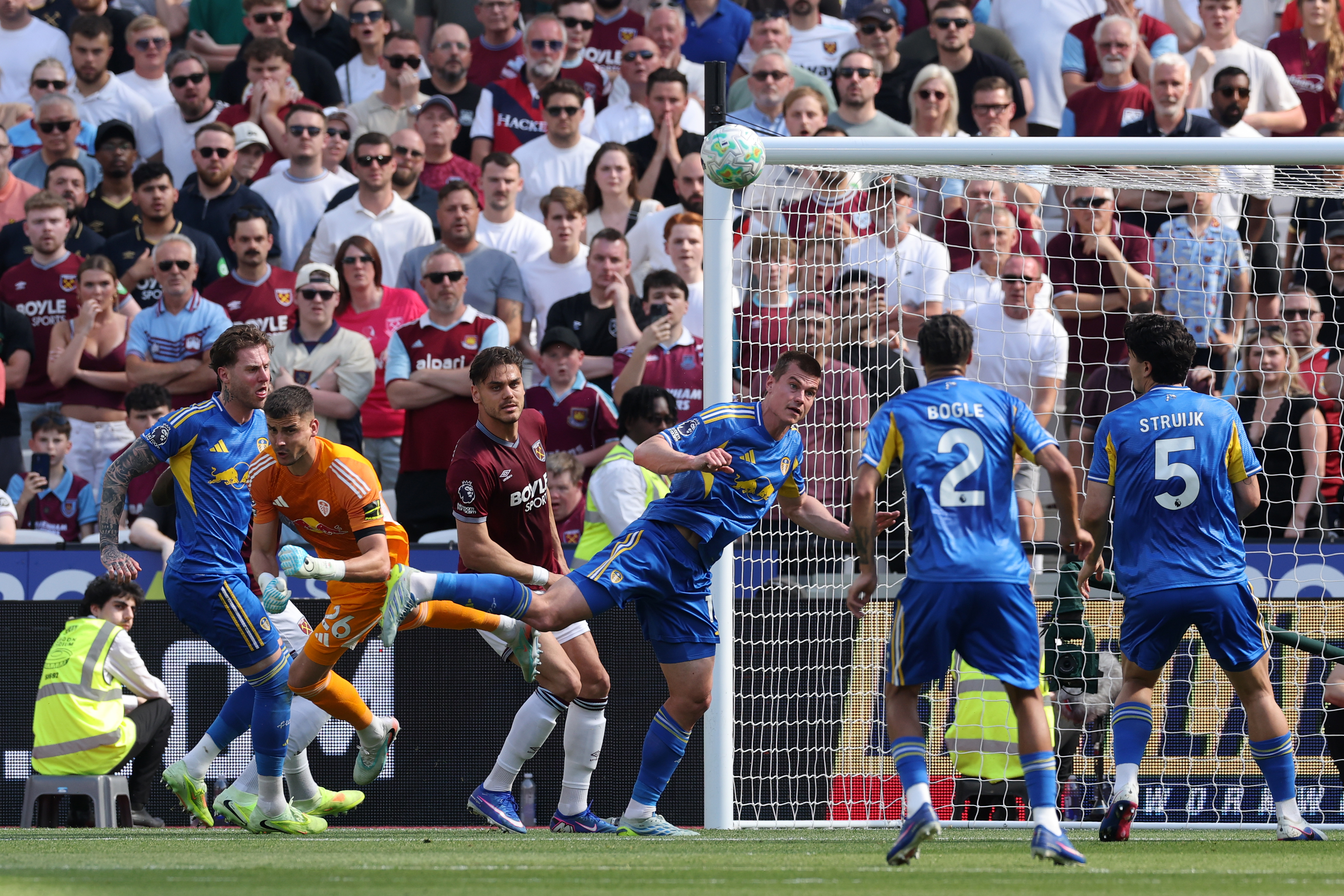 Graham Smyth's Leeds United player ratings vs West Ham with 'wasteful ...