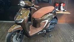 Skutik premium Honda Stylo 160 kini punya warna baru Royal Brown