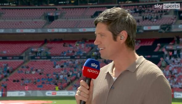 Vernon Kay spotted wearing wedding ring after Tess Daly split