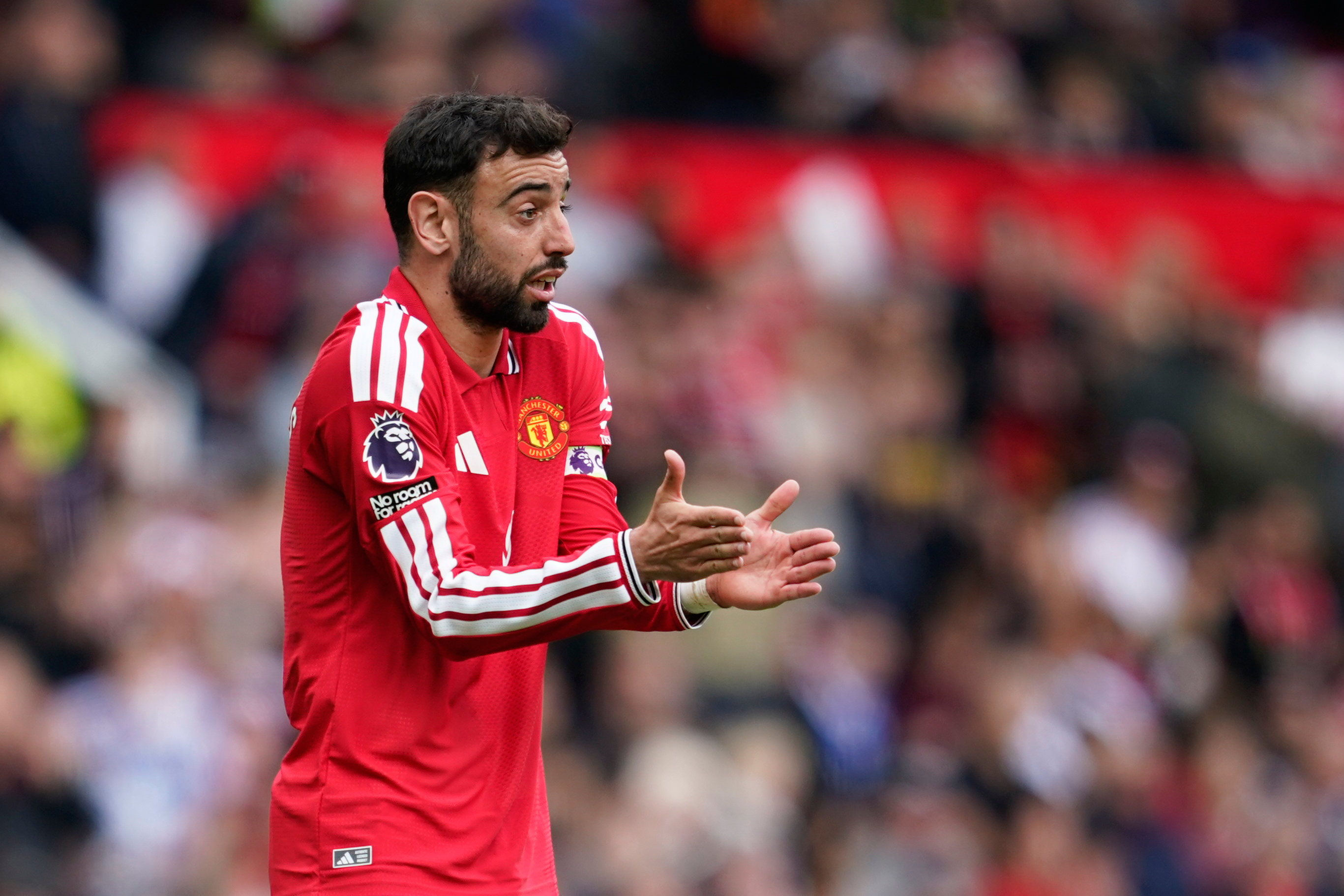 Man United captain Bruno Fernandes breaks assists record in Premier League