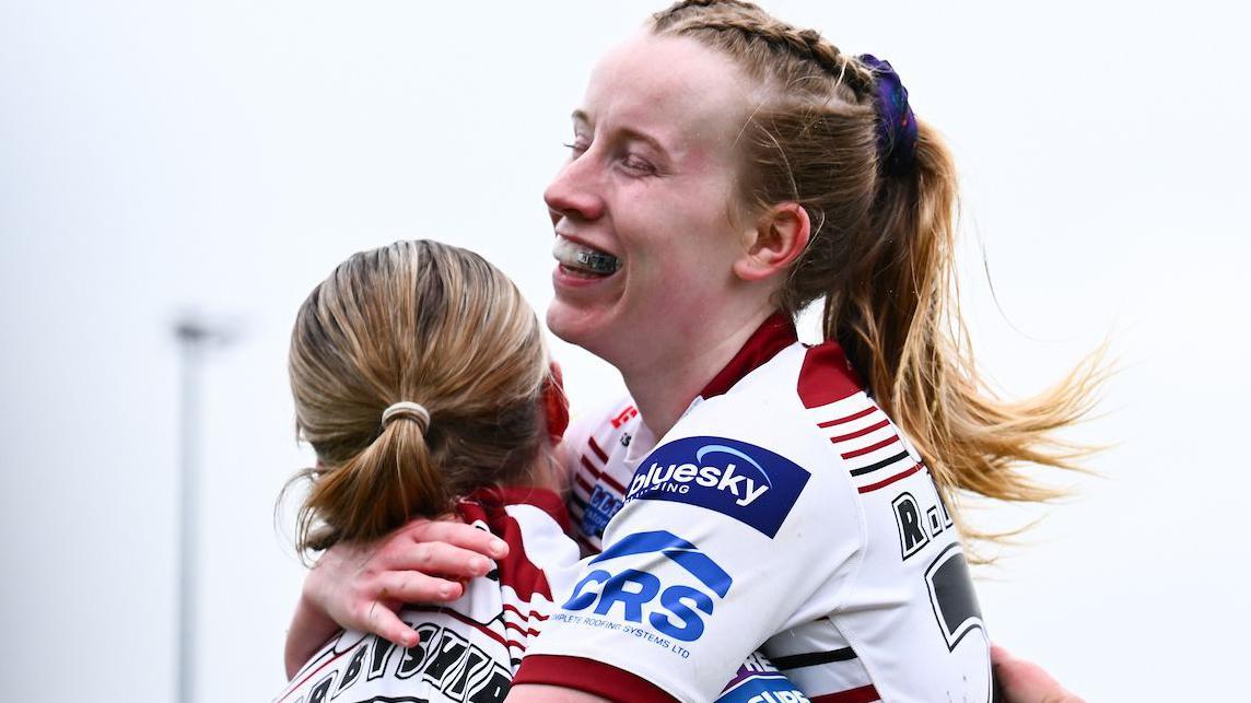 Wigan thrash Barrow to maintain perfect run
