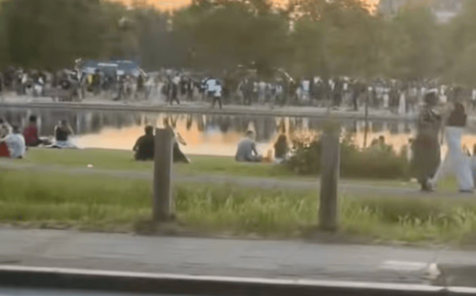 Teenage boy, 17, stabbed at mass 'TikTok gathering' in Clapham