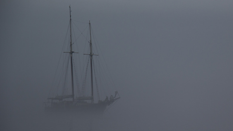 9 of the most famous ghost ships we know to exist (and what happened to ...