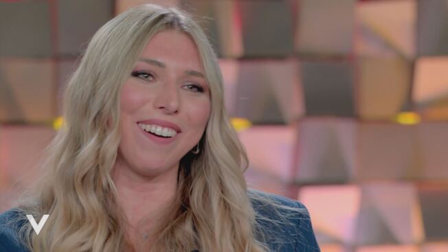 Sarah Fahr: l'intervista integrale