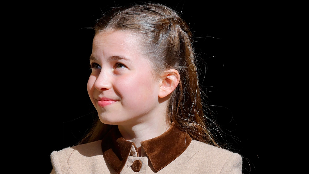 Princess Charlotte faces online trolling over blue nail polish