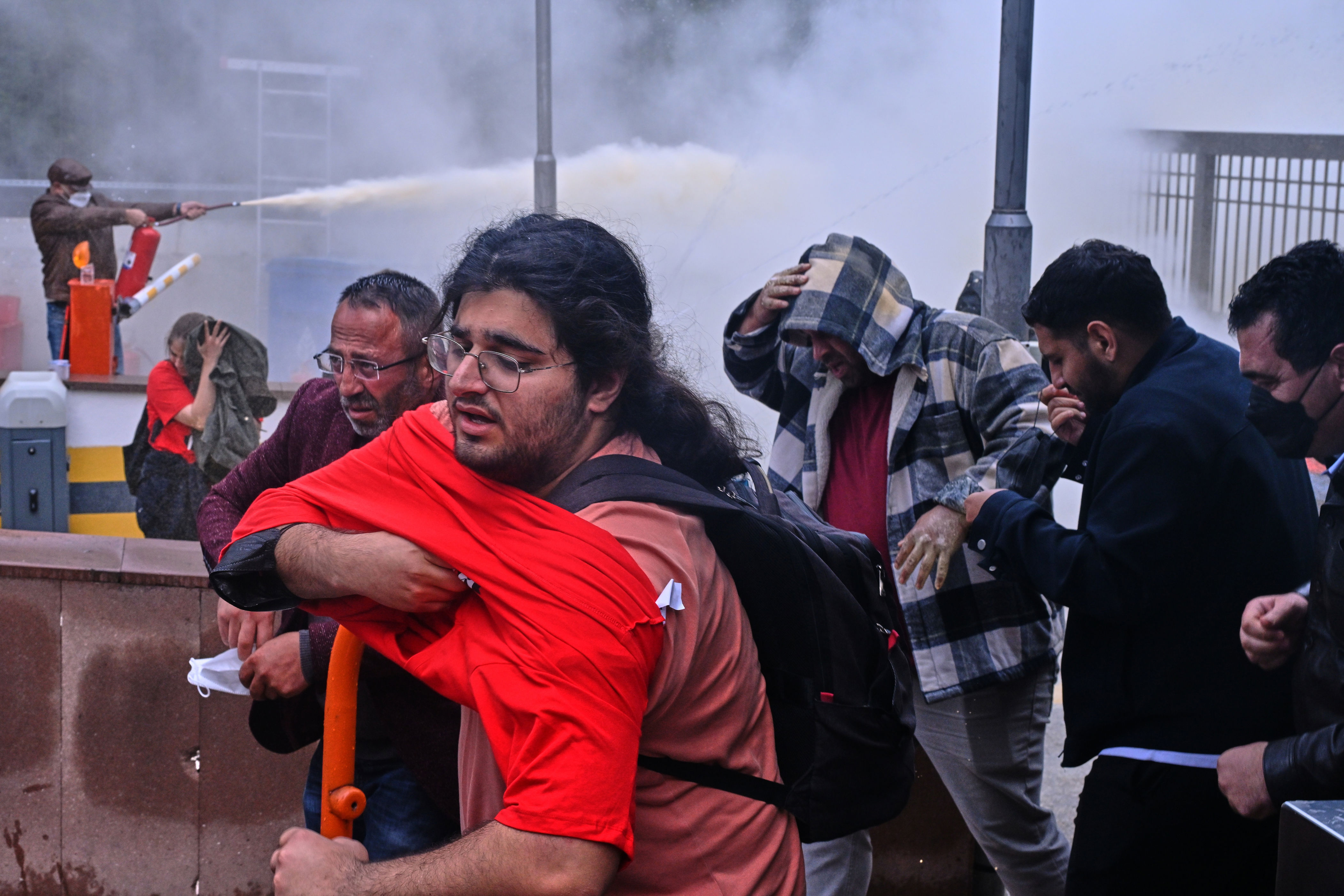 Turkey riot police fire tear gas into CHP HQ to evict its ousted ...