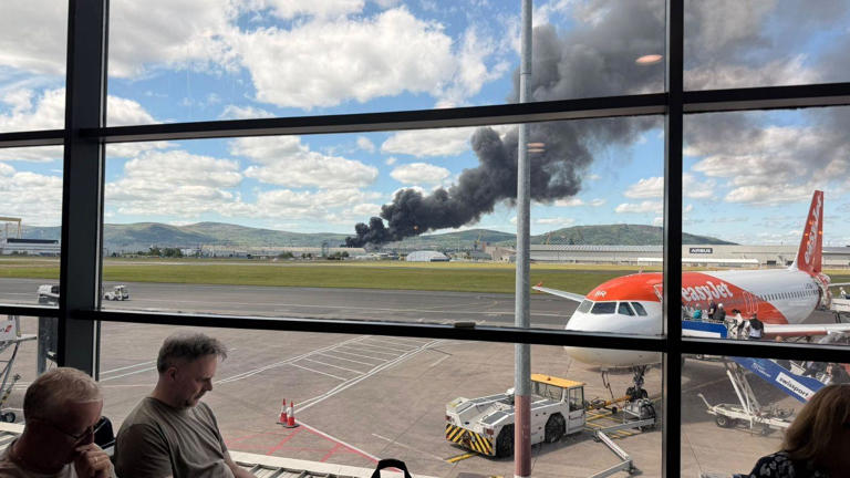 60 firefighters tackling large blaze in the Titanic Quarter area of Belfast
