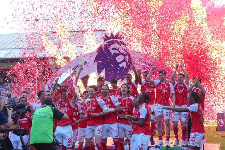 Kroenkes enjoy 'magical' title win as Arsenal's players finally get ...
