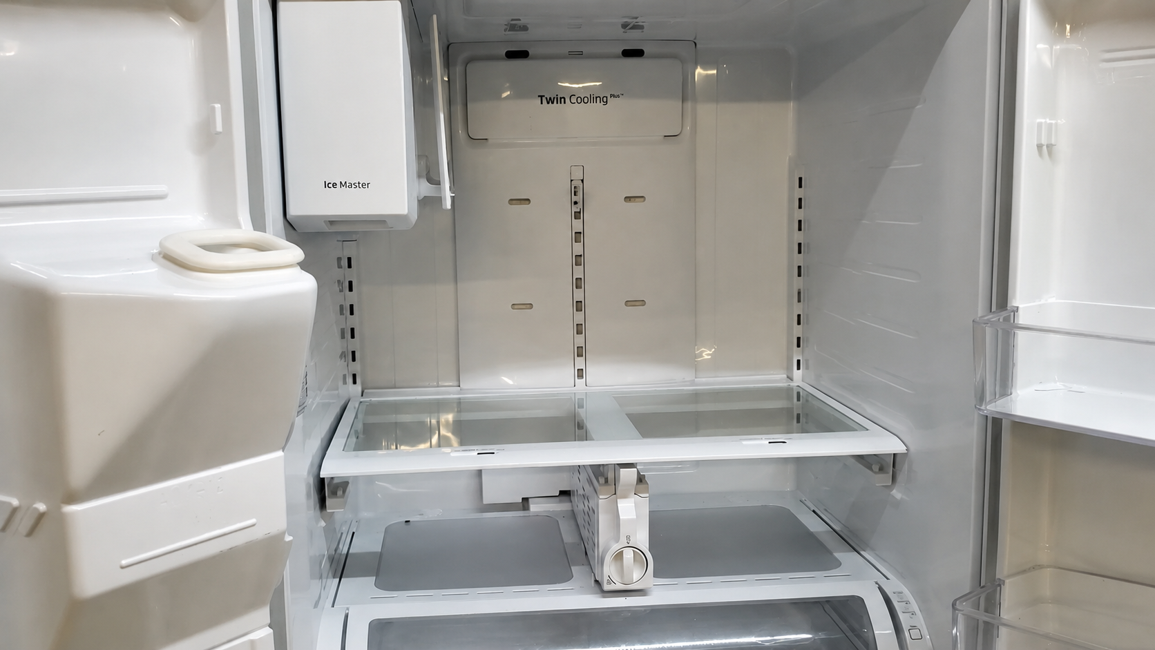 Samsung fridge leaking into drawers? The ice build up fix that actually ...