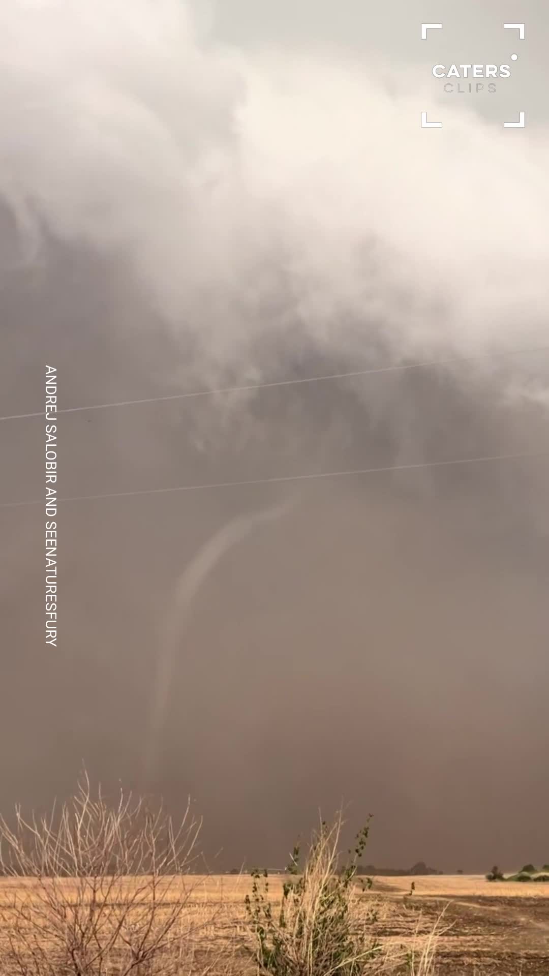 Massive tornado near Nebraska as funnel ropes out over open fields